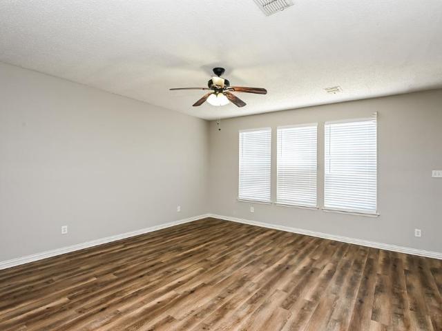 4817 Palm Ridge Dr, Fort Worth, TX 76133 | MLS #21241 | Compass