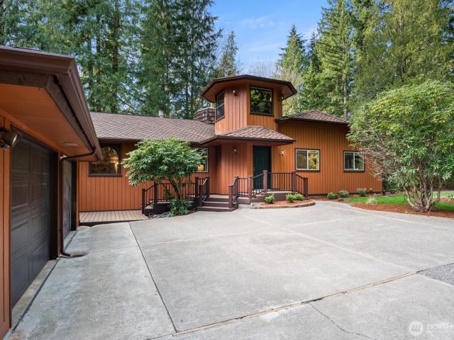 4817 th Ave NE, Redmond, WA 98053 | MLS #2503 | Compass