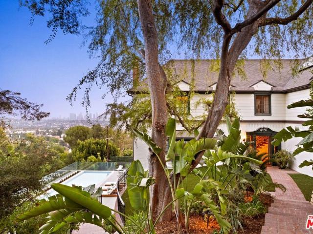 4818 Bonvue Avenue