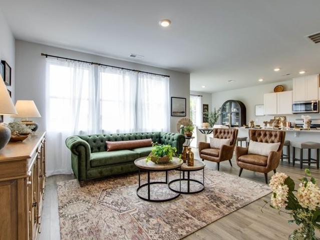 4818 Clousden Way, Murfreesboro, TN 37129