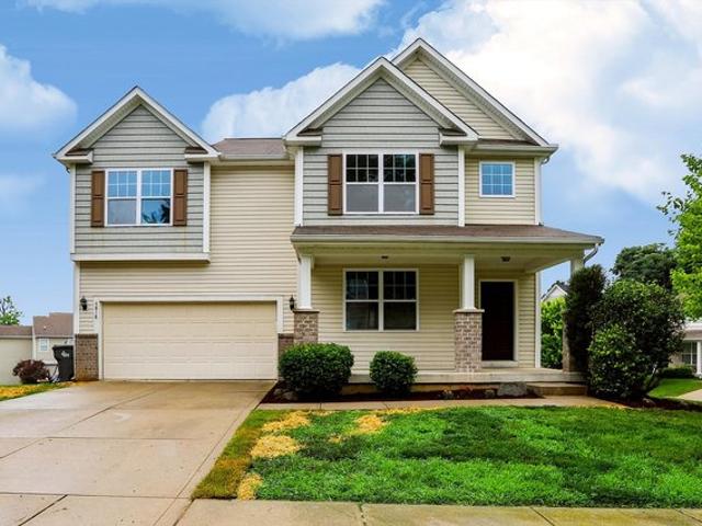 4818 Ladywood Bluff Dr, Indianapolis, IN 46226