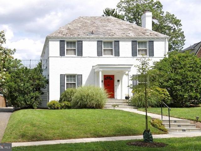 4819 Drummond Ave, Chevy Chase, MD 20815