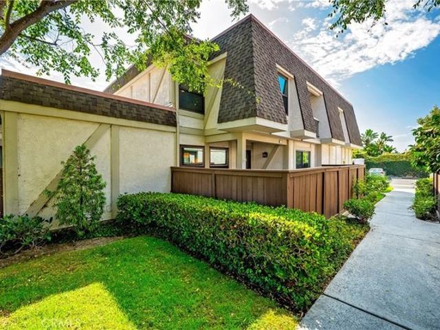 4819 Fieldbrook Ln, Cypress, CA 90630