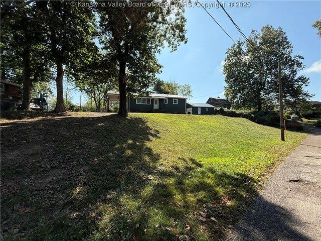 4819 Hickory St, South Charleston, WV 25309