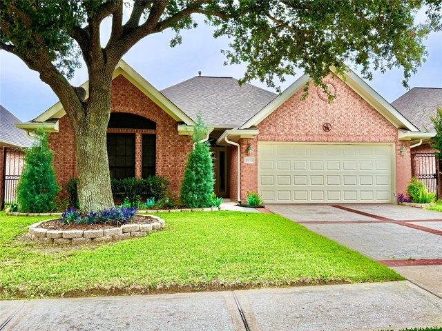 4819 Julia Ct, Pasadena, TX 77505