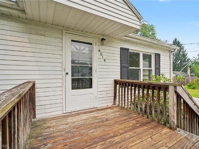 4819 Smith Road