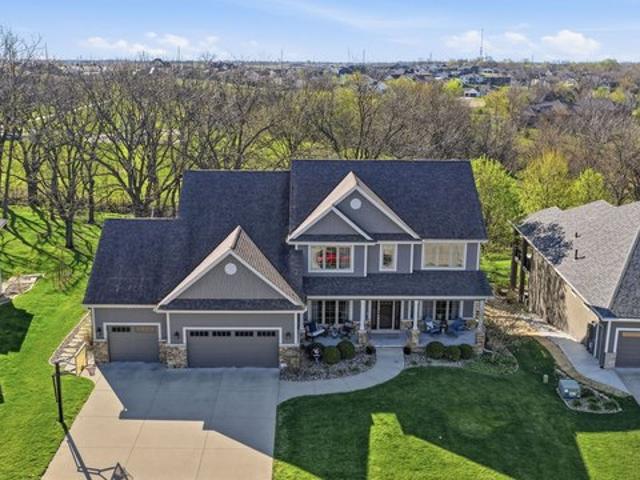 4819 th St, Urbandale, IA 50323