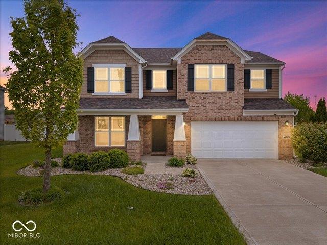 4819 White Marlin Dr, Indianapolis, IN 46239