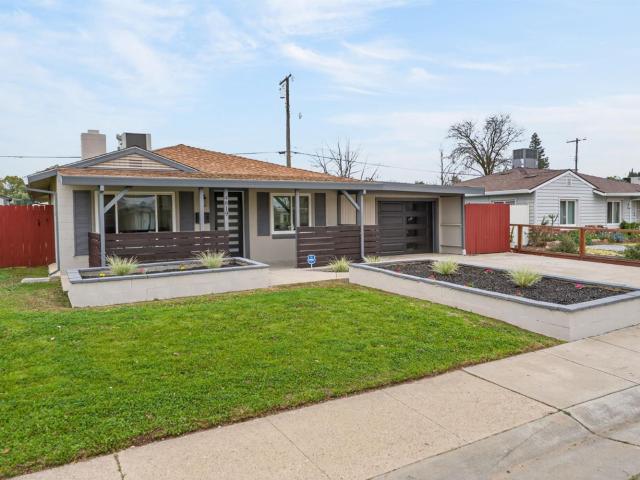 4819 62nd St, Sacramento, CA 95820 | Compass