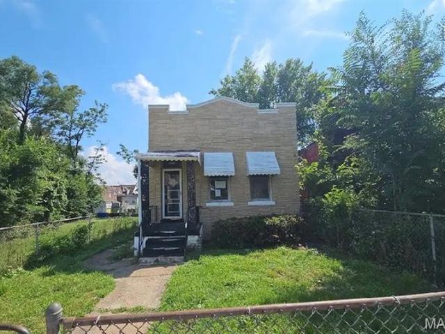 4810 Northland Ave, Saint Louis, MO 63113