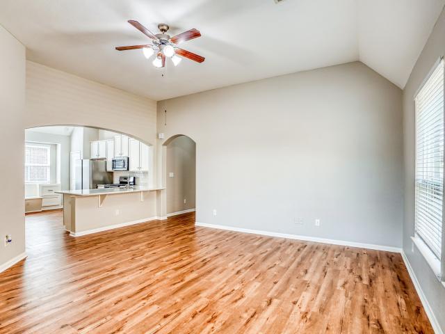 4810 Bay Vista Drive
