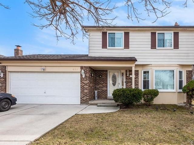 4810 Benjamin Dr, Sterling Heights, MI 48310