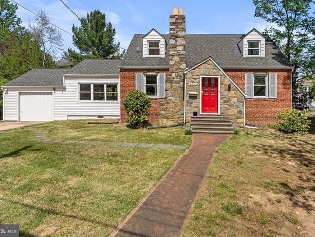 4810 Blackfoot Rd, College Park, MD 20740
