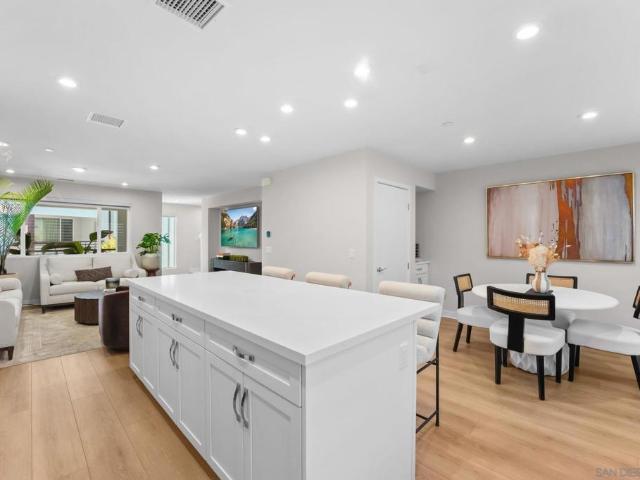 4810 Canyon View