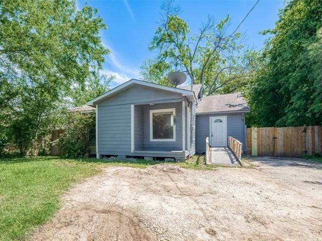 4810 Carmen St, Houston, TX 77033