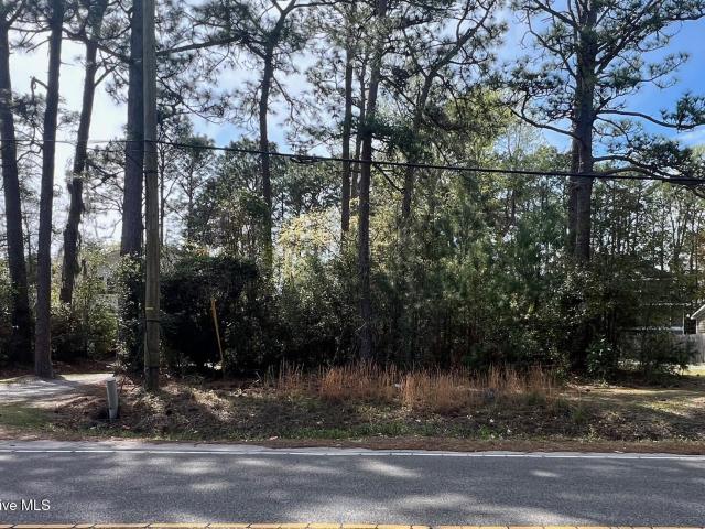 4810 Collegiate Dr, Wilmington, NC 28403 | MLS #100561 | Compass