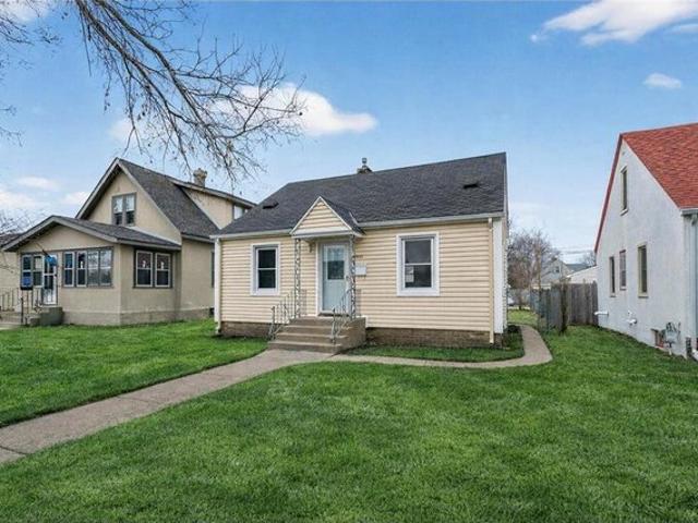 4810 Dupont Ave N, Minneapolis, MN 55430
