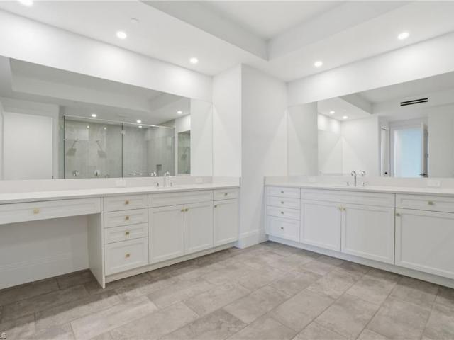 4810 Pelican Colony Blvd, Unit 903, Bonita Springs, FL 34134 | MLS #226007