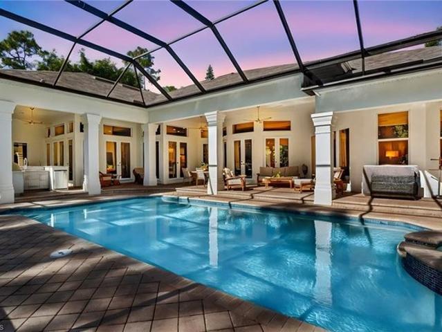 4810 Sycamore Dr, Naples, FL 34119