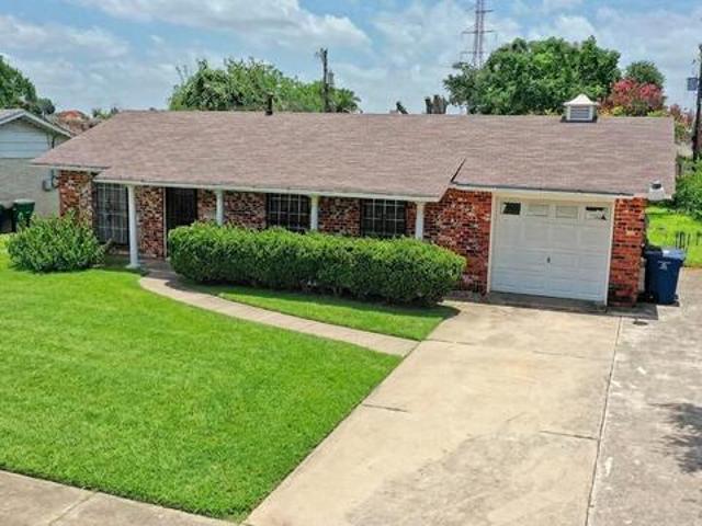 4810 Wycliff Dr
