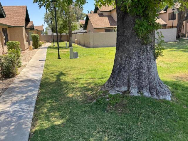 4810 W Manzanita Drive
