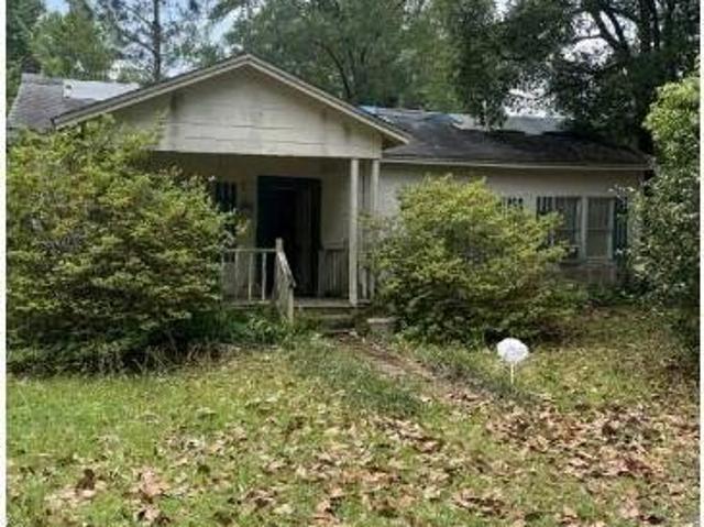 4811 Calvin Dr, Milton, FL 32583