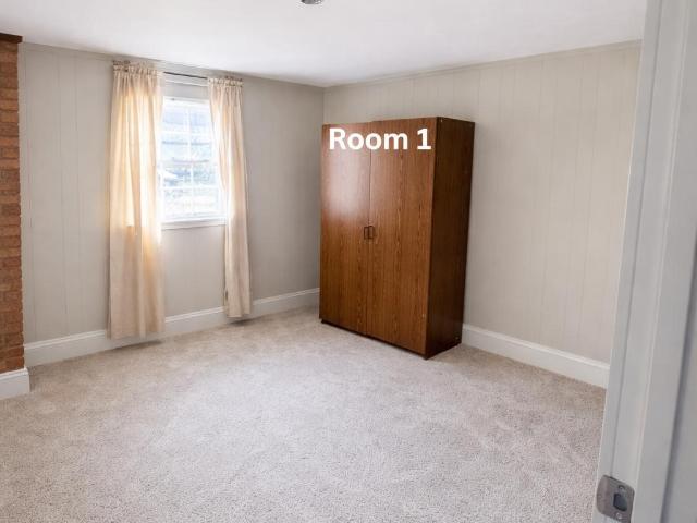 4811 Kirkdale Dr, Woodbridge, VA 22193 | MLS #VAPW2118 | Compass