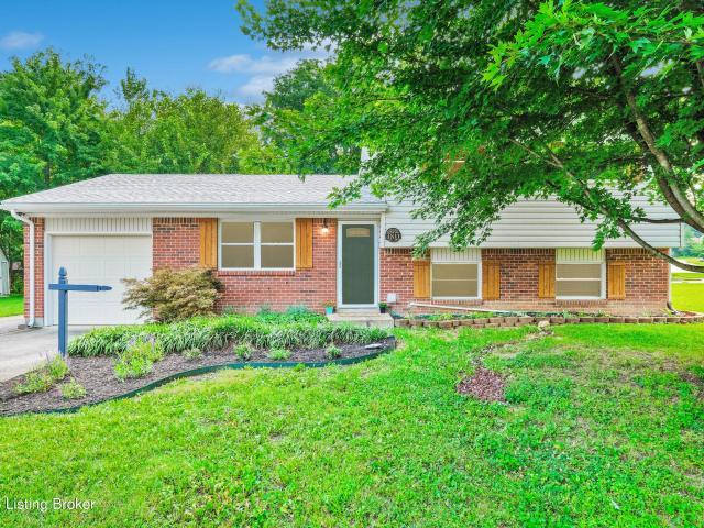 4811 Lunenburg Dr