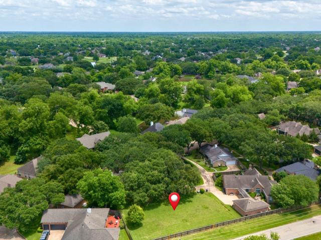 4811 Lake Village Drive