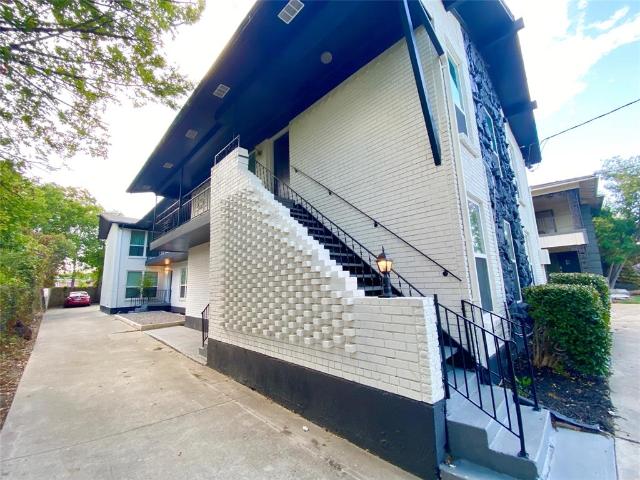 4811 Live Oak St, Dallas, TX 75204 | MLS #21166 | Compass