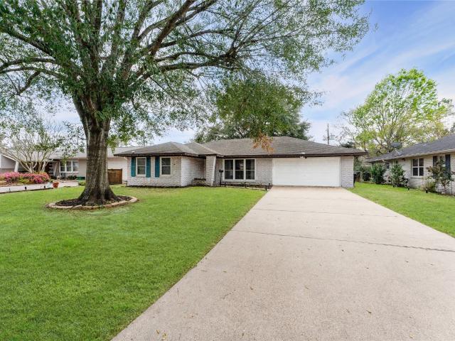 4811 Stillbrooke Dr, Houston, TX 77035 | MLS #38740 | Compass