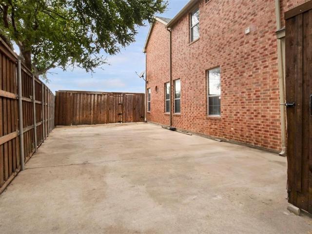 4811 Shannon Drive