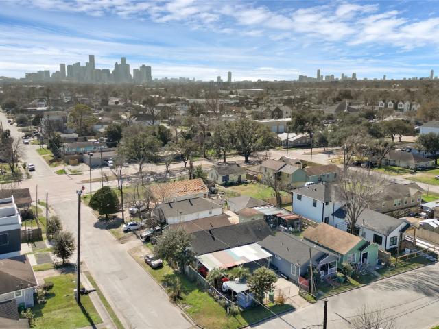 4811 Terry St, Houston, TX 77009 | MLS #87729