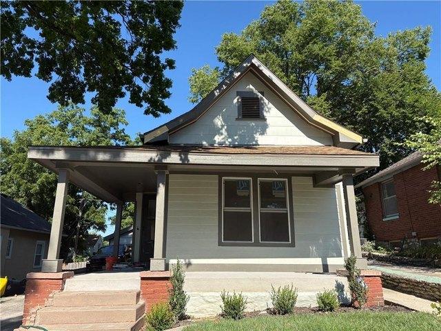 4812 Mercier St, Kansas City, MO 64112