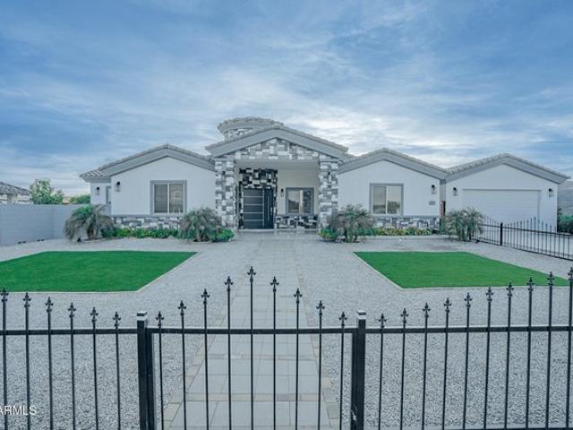 4812 N 196th Dr, Litchfield Park, AZ 85340