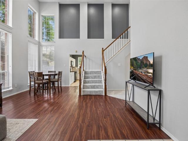 4812 Navajo Way