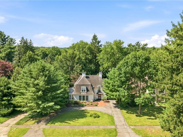 4812 Oak Knoll Drive