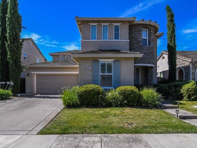 4812 Coppola Cir, Elk Grove, CA 95757