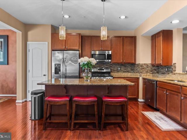 4812 Forest Pines Drive