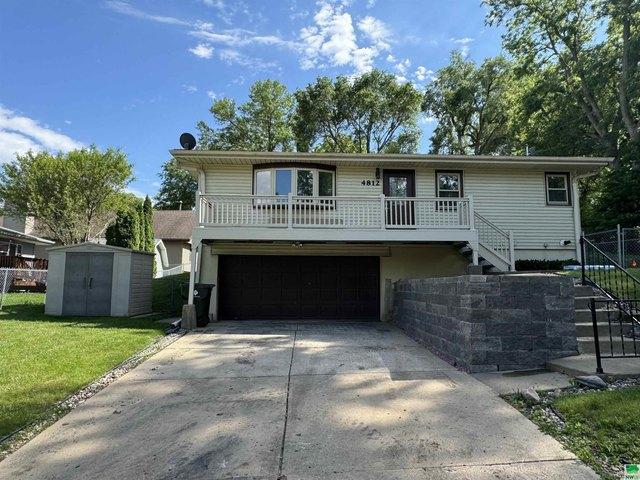 4812 Laurel Ave, Sioux City, IA 51106