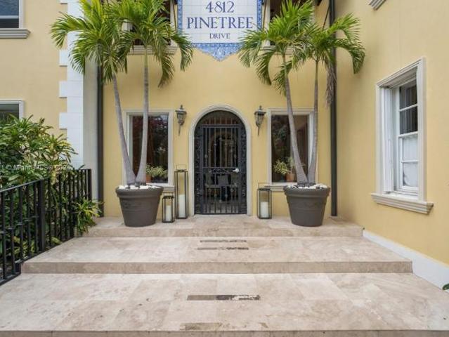 4812 Pine Tree Dr #206, Miami Beach, FL 33140