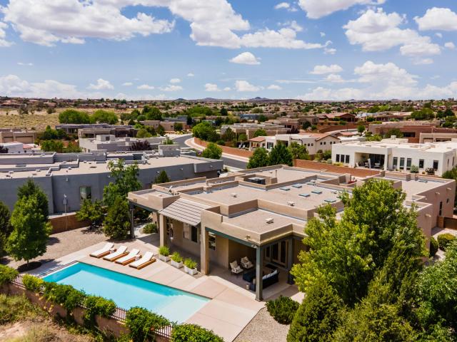 4812 Valle Santo Trail NW