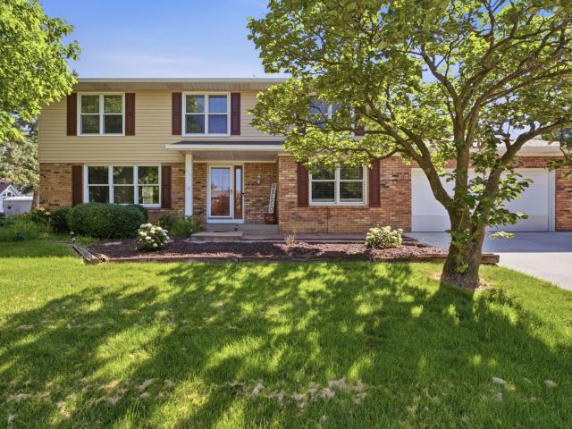 4813 Surrey Court