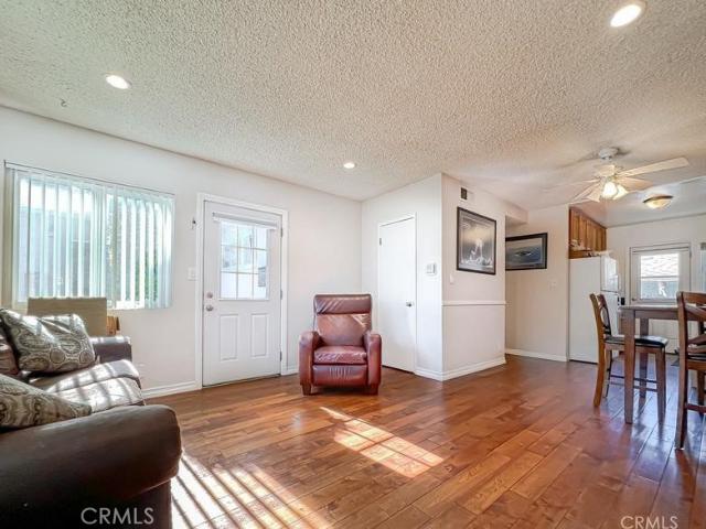 4813 Topanga Canyon