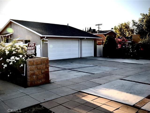 4813 Topanga Canyon