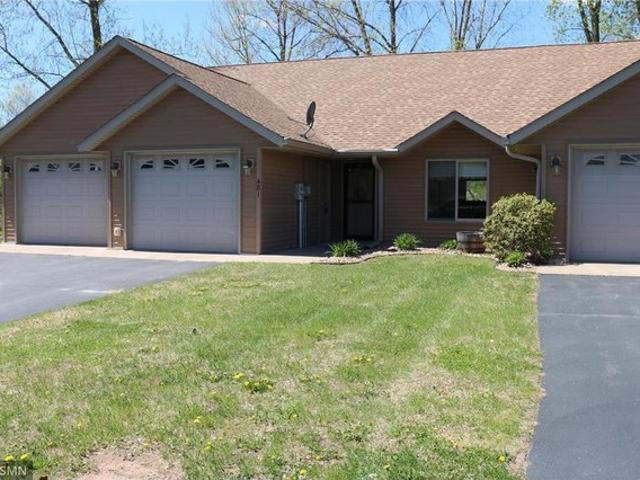 481 9th Ave NE, Pine City, MN 55063
