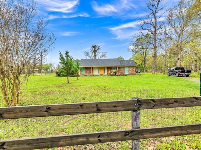 481 County Road 2084, Liberty, TX 77575