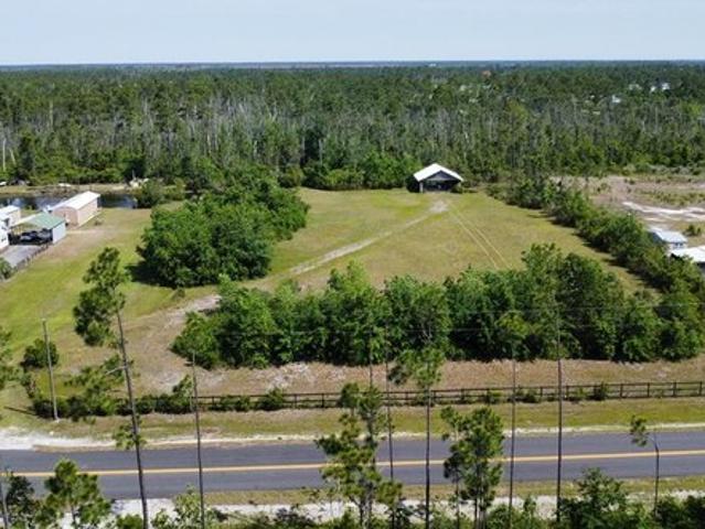 481 Basswood Rd, Port Saint Joe, FL 32456