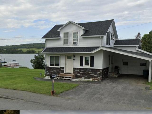 481 Main St, Saint Agatha, ME 04772