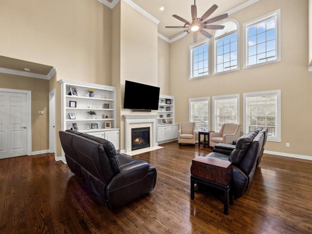 481 Weston Park